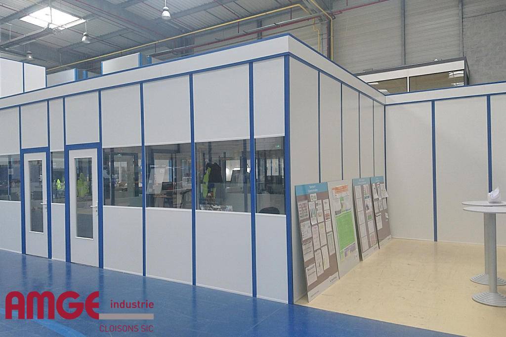 Fabrication et installation de cloisons amovibles - AMGE Industrie
